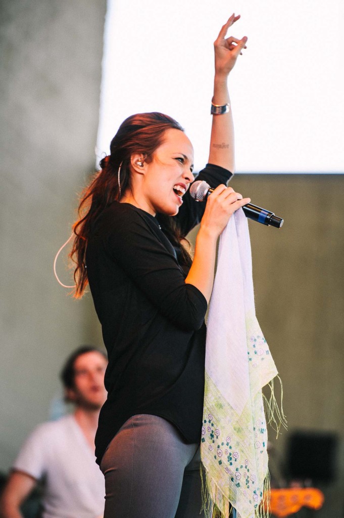 Concert Photos: Kate Earl @ Klipsch Music Center — Indianapolis 2013 ...