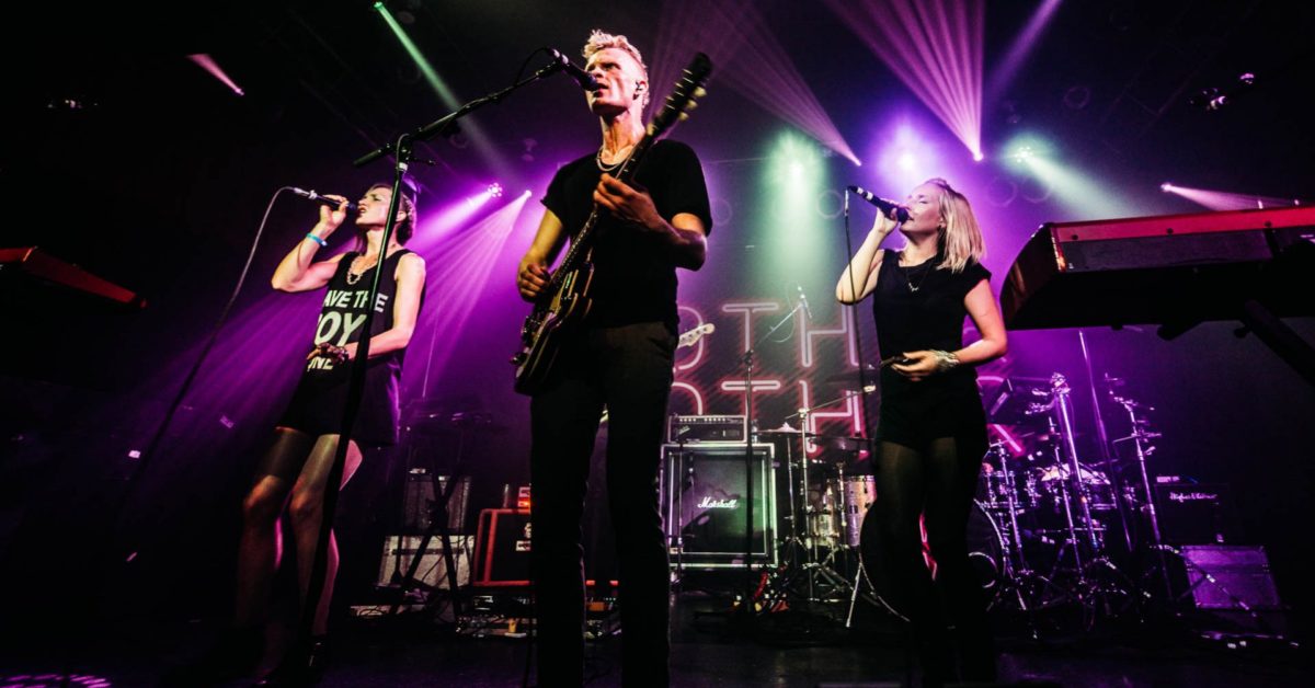 Concert Photos: Mother Mother @ Double Door — Chicago 2015 | concArt ...